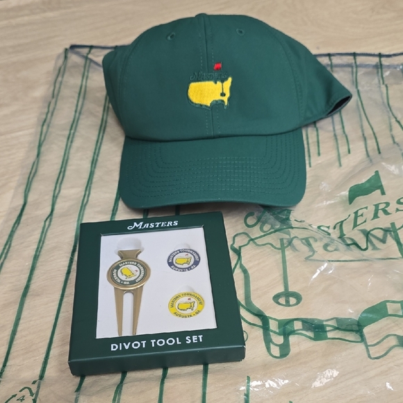 Masters | Accessories | Masters Hat And Divot Tool Set | Poshmark